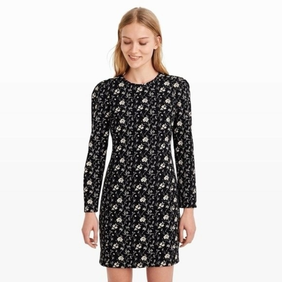 Club Monaco | Dresses | Club Monaco Kaisle Floral Crepe Mini Dress 6 ...